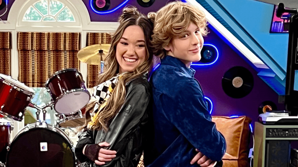 Sneak Peek: First Five Minutes of Nickelodeon’s “Erin & Aaron” Released ...