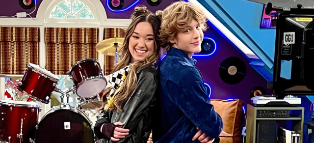 Sneak Peek: First Five Minutes of Nickelodeon’s “Erin & Aaron” Released ...
